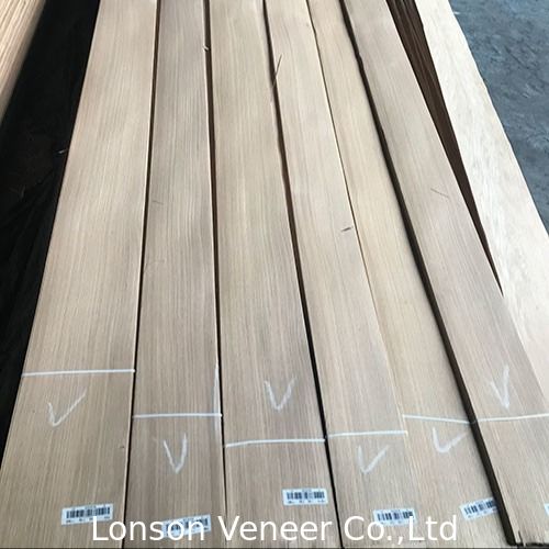 0.6mm Thickness Plain Sliced Oak Wood Veneer Type White Oak Wood Veneer